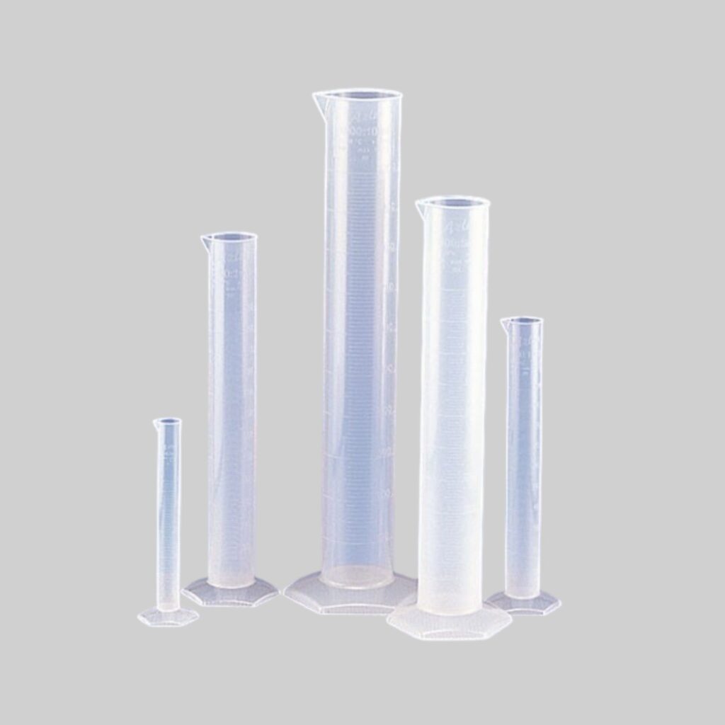 Measuring Cylinder Plastic Fine Graduation Lab Equipment - ScienceBazar